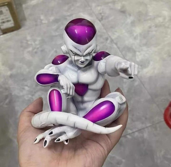 Action Figure Dragon Ball Frieza Freezer Sitting, Toys & Collectibles ...