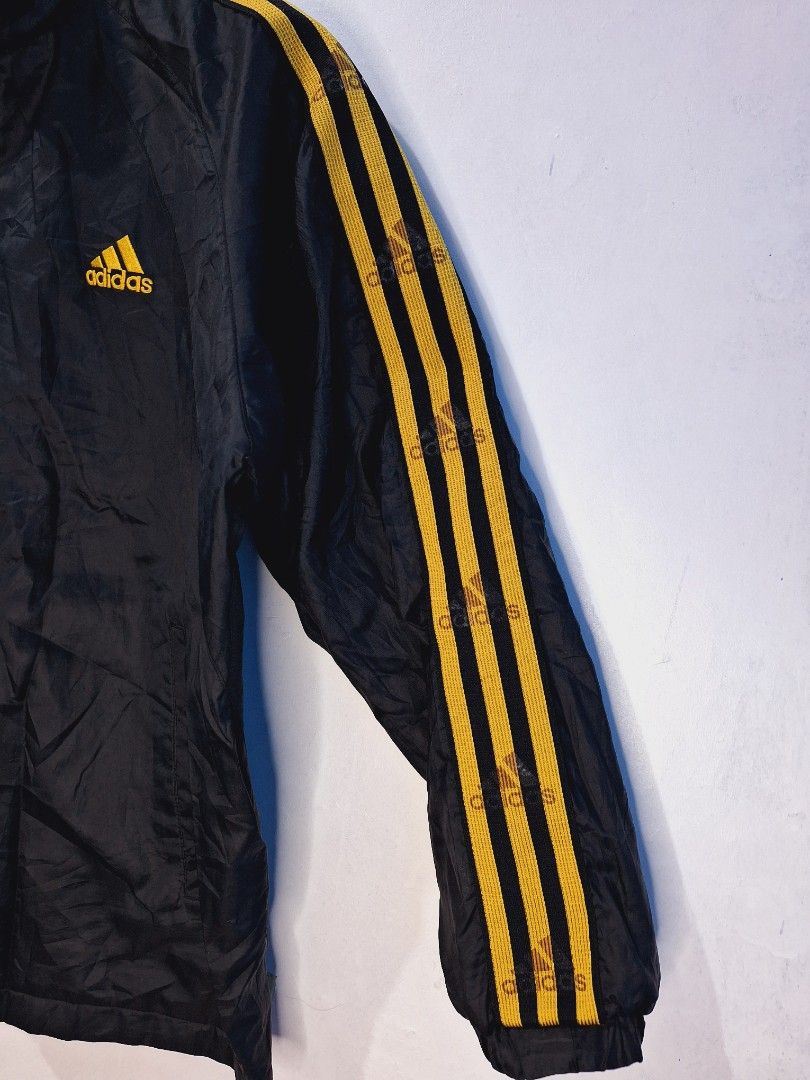ADIDAS Climaproof Jacket, Women's Fashion, Coats, Jackets and Outerwear ...