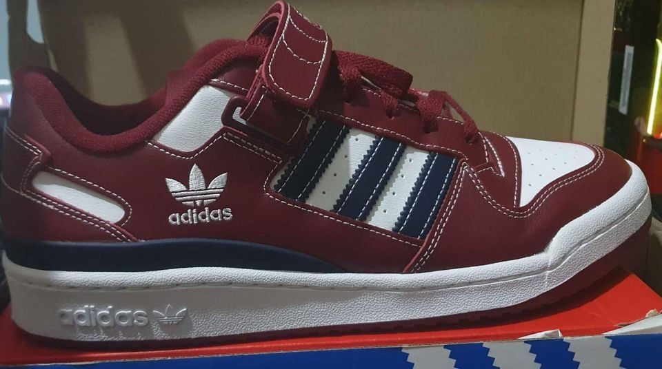 Adidas Forum Low | Burgundy 11 US, Men's Fashion, Footwear, Sneakers on ...