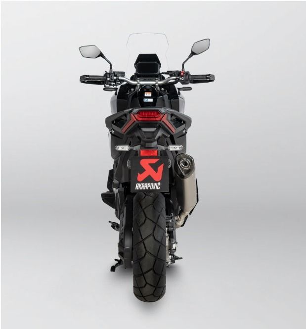 Akrapovic Exhaust Honda X-Adv 750 (INCL INSTALLATION), Motorcycles ...