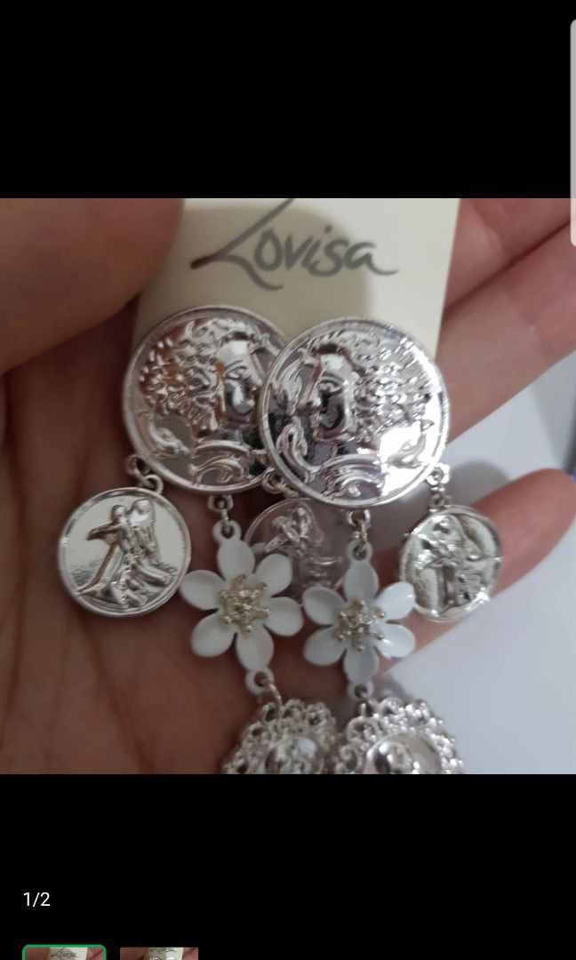 Anting Lovisa Australia, Fesyen Wanita, Perhiasan di Carousell