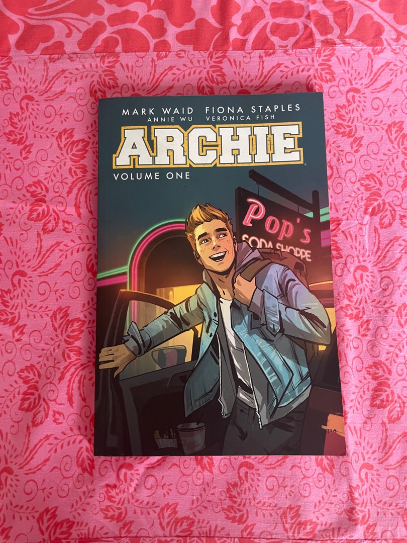Signed Archie Volume One Comic (SIGNED BY CO-CEO OF COMIC), Hobbies ...