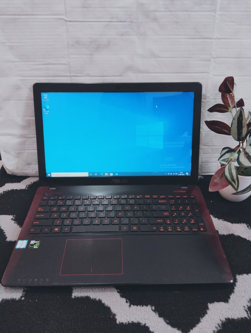 Asus ROG X550VX Core i7, Elektronik, Komputer, Laptop di Carousell