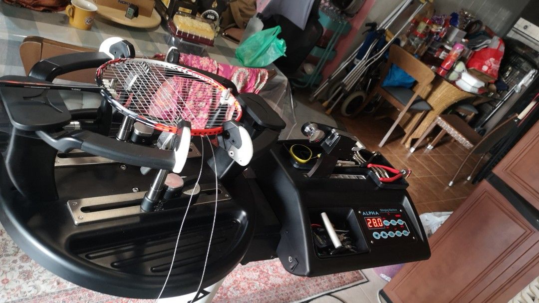 Badminton string digital pulley service. Yonex, Victor, Mizuno, Apacs ...