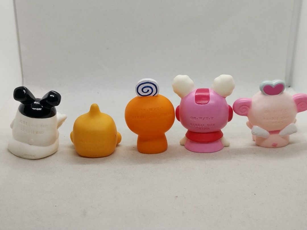 Bandai - Tamagotchi Finger Doll - Tamagotchi Finger Puppet - Set of 5 ...