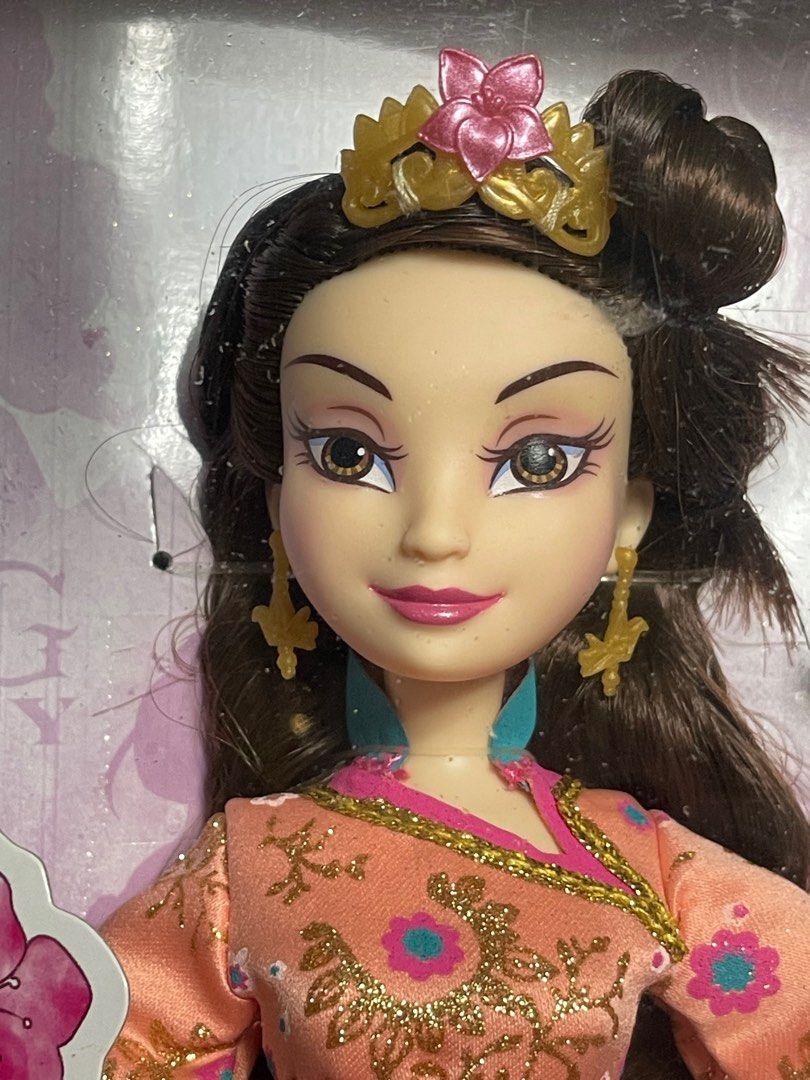 Barbie Mattel high school musical Disney descendants dolls, Hobbies ...