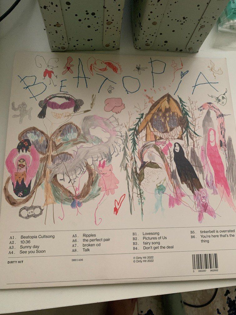beatopia - beabadobee vinyl, Hobbies & Toys, Music & Media, Vinyls on ...