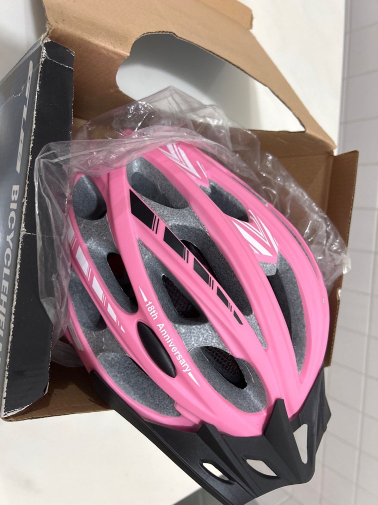 Bicycle Helmet, Sports Equipment, Bicycles & Parts, Parts & Accessories ...