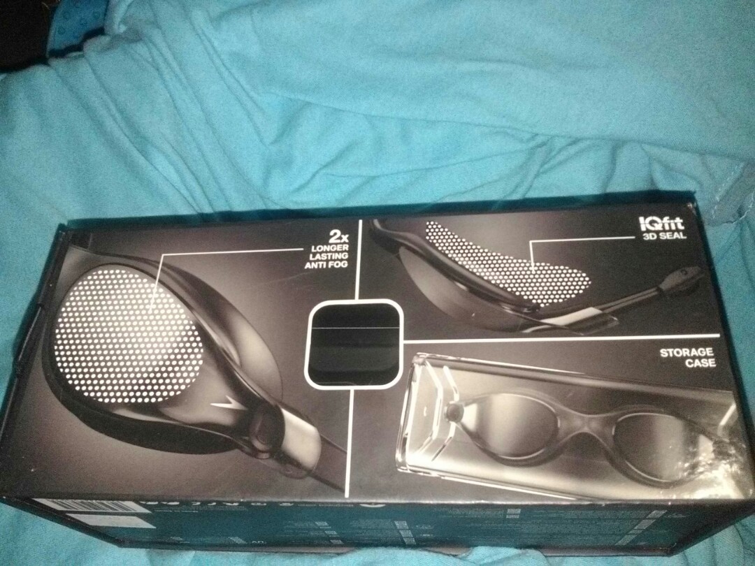 BOX SPEEDO ORIGNAL, Fesyen Pria, Aksesoris, Kacamata di Carousell