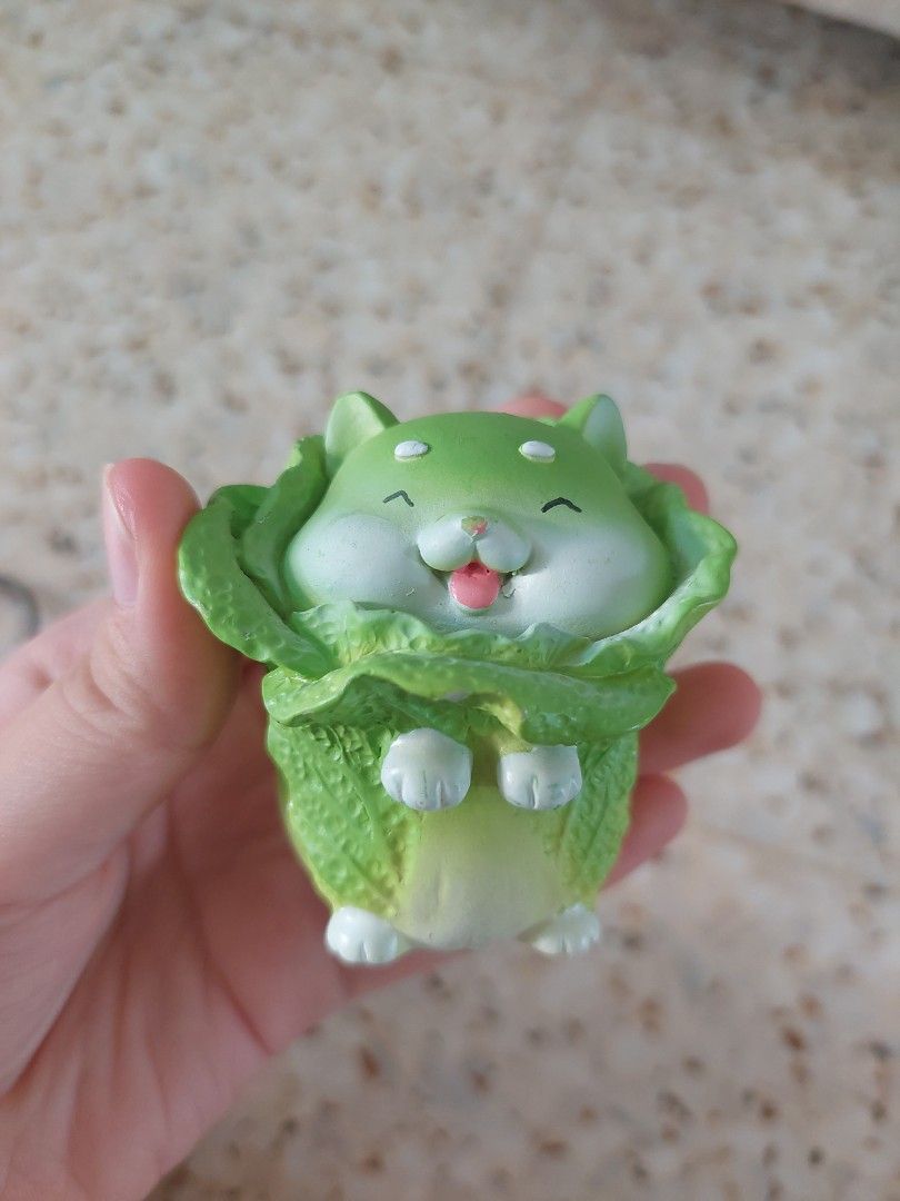 Cabbage dog figure, Hobbies & Toys, Memorabilia & Collectibles, Vintage ...