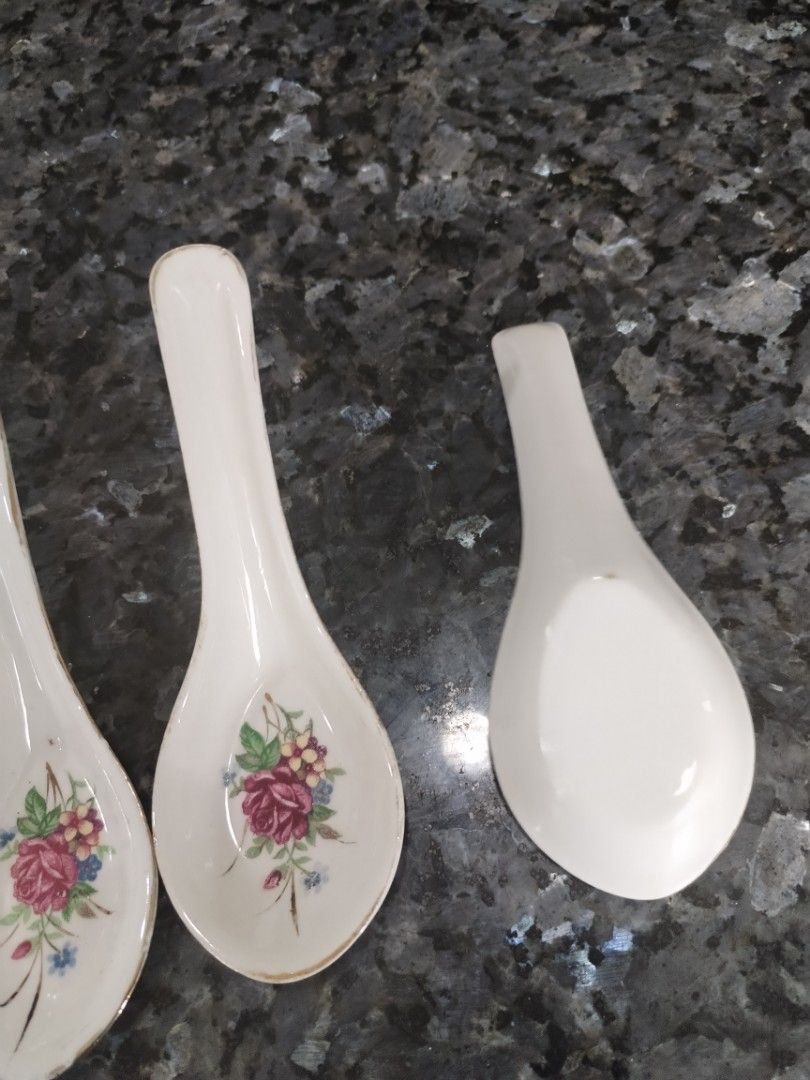 Chinese Porcelain Spoons, Hobbies & Toys, Collectibles & Memorabilia ...