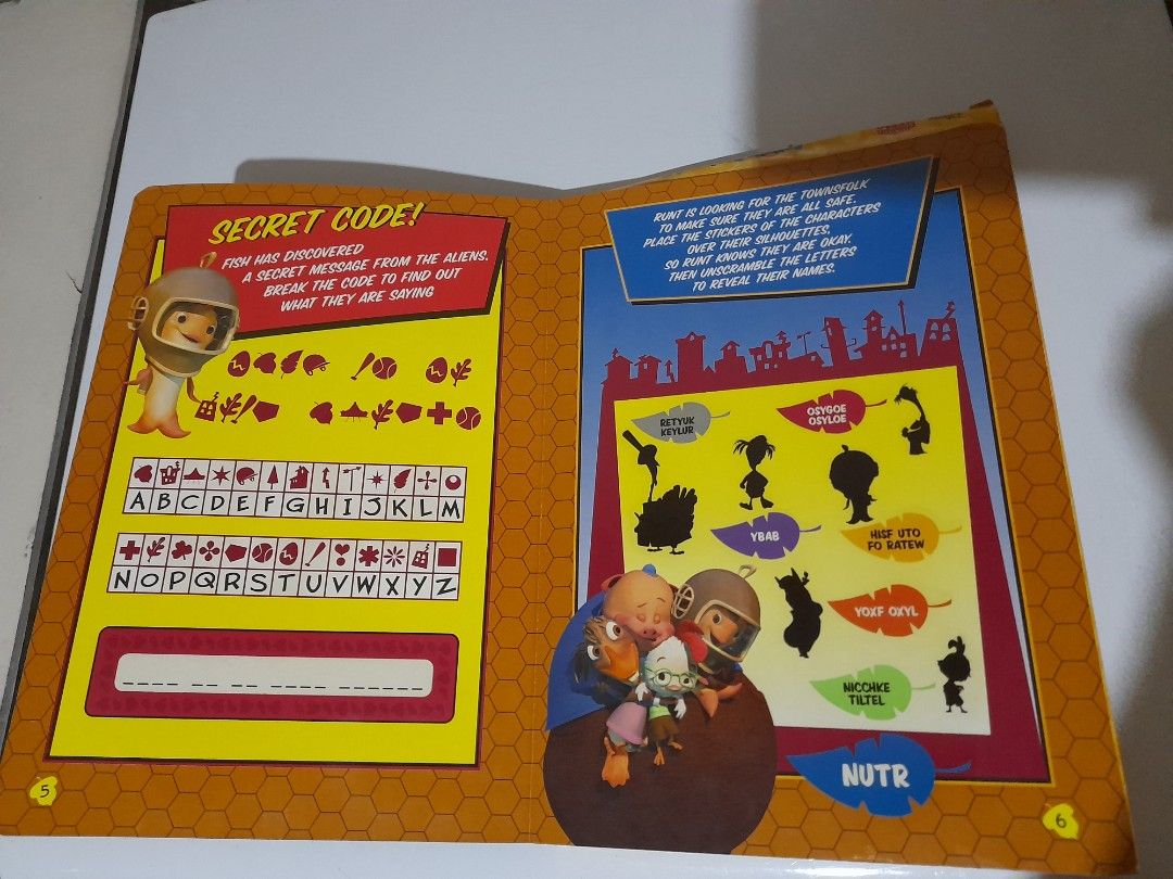 Disney Chicken Little Activity book - includes 20 reusable stickers and ...