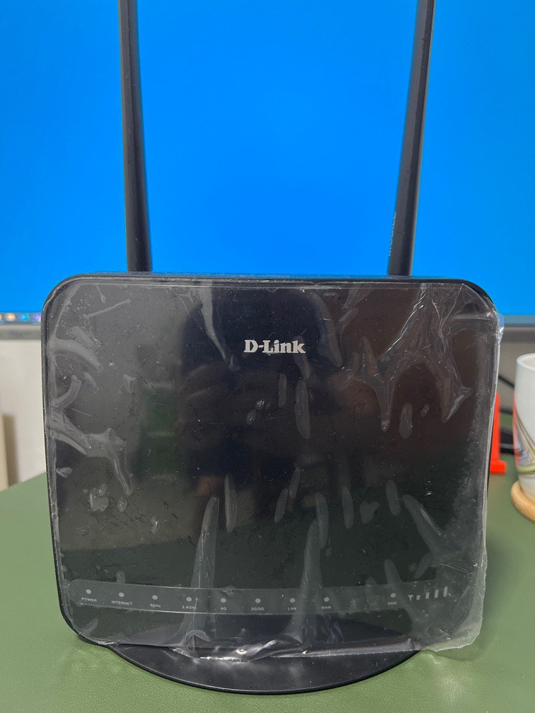D-Link DWR-953 Wireless AC1200 4G LTE Multi WAN Router, Computers ...