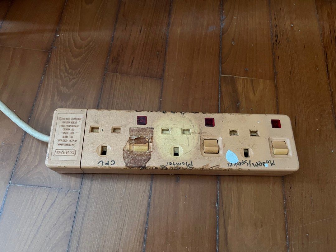 Electrical 3 Way Extension Cord | 1.25mm square, TV & Home Appliances ...