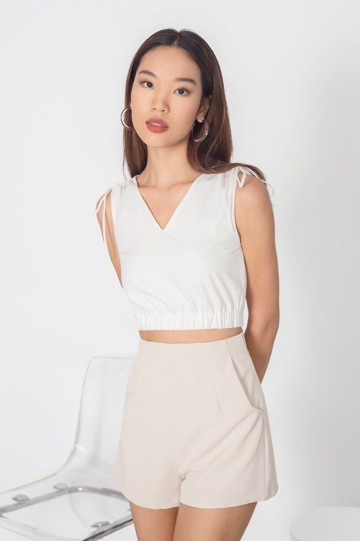 EMBY SCRUNCH SHOULDER CROP TOP, Women's Fashion, Tops, Sleeveless on ...