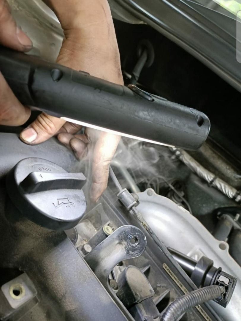 Engines Smoke Vacum Leak Detector, Car Accessories, Car Workshops ...