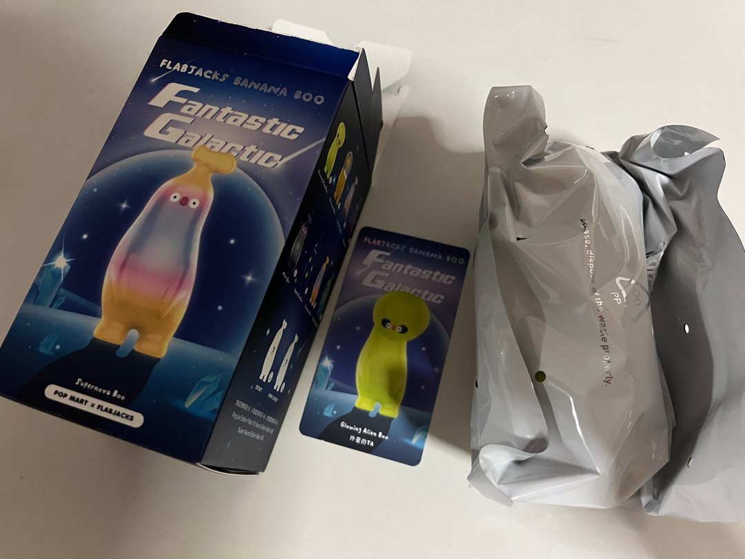 Flabjacks Banana Boo Glowing Alien Boo, Hobbies & Toys, Toys & Games on ...