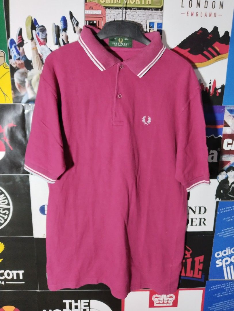 Fred Perry maroon, Fesyen Pria, Pakaian , Atasan di Carousell