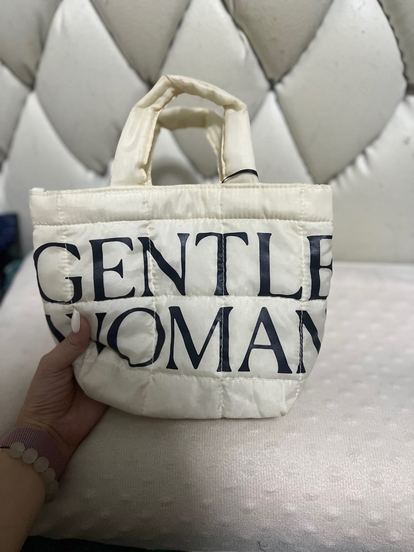 Gentle Woman puff mini tote bag on Carousell