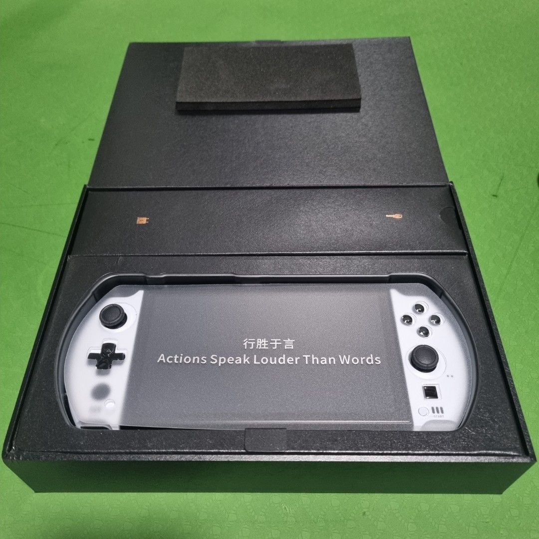 Gpd win 4 6800u white 1TB 32GB, Computers & Tech, Laptops & Notebooks ...