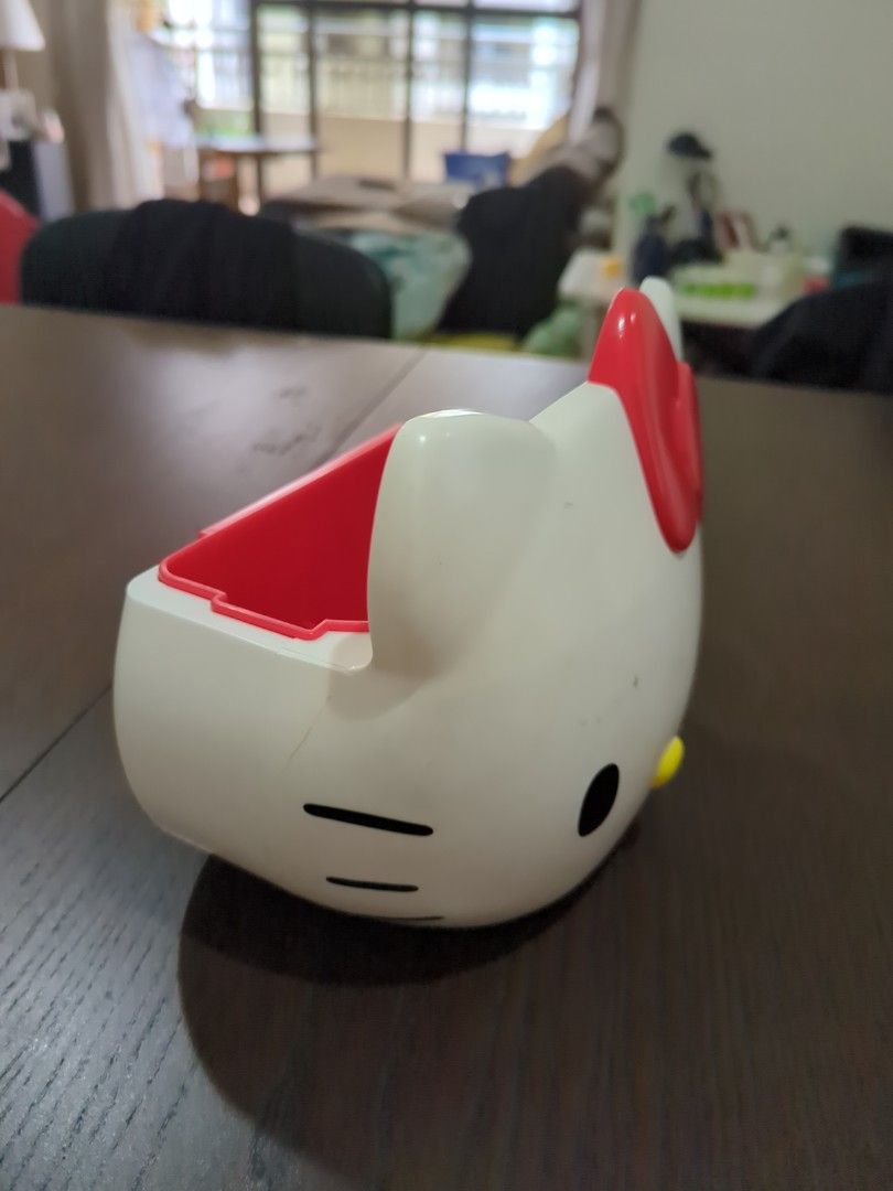 Hello Kitty cup holder, Auto Accessories on Carousell