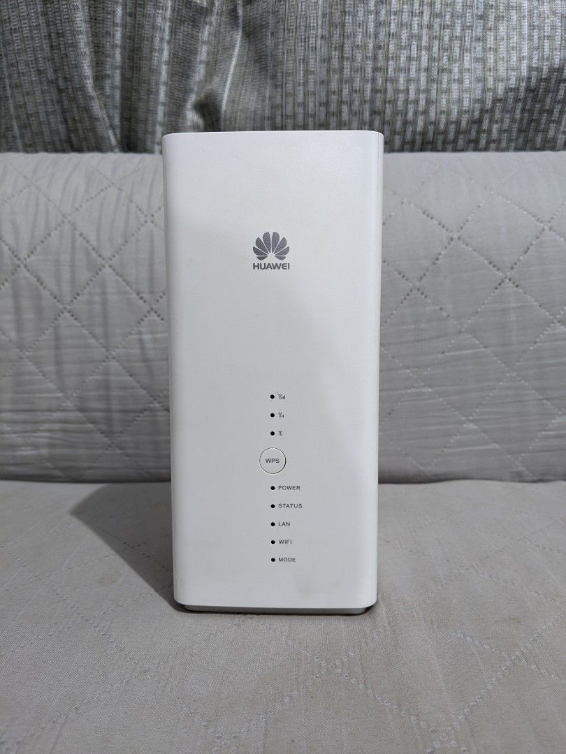 Huawei 4G Router B618s-22d 4G LTE Wireless Router, Computers & Tech ...