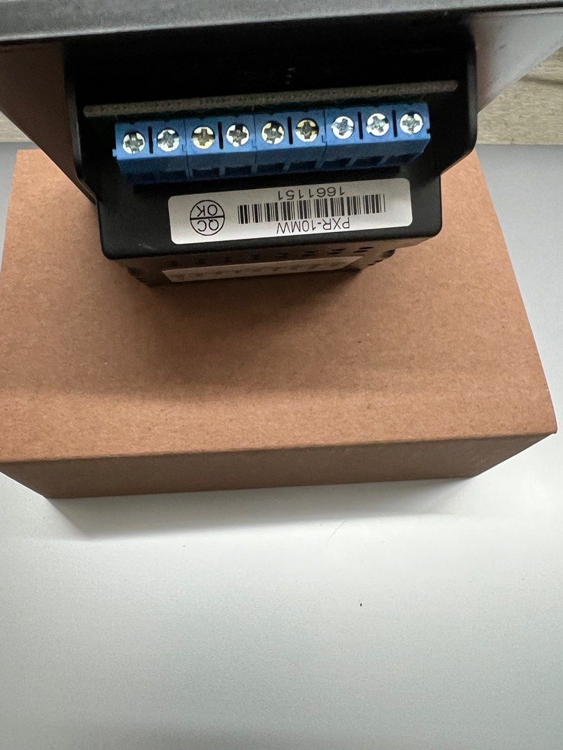 Hundure card access reader, Everything Else on Carousell