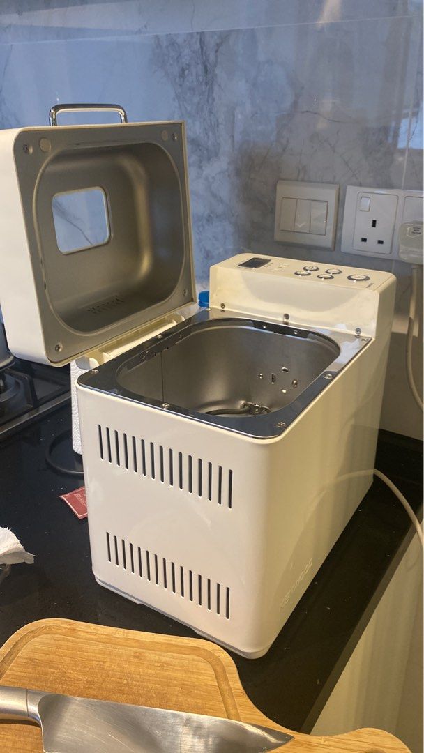 Kenwood BM250 Breadmaker, TV & Home Appliances, Kitchen Appliances ...