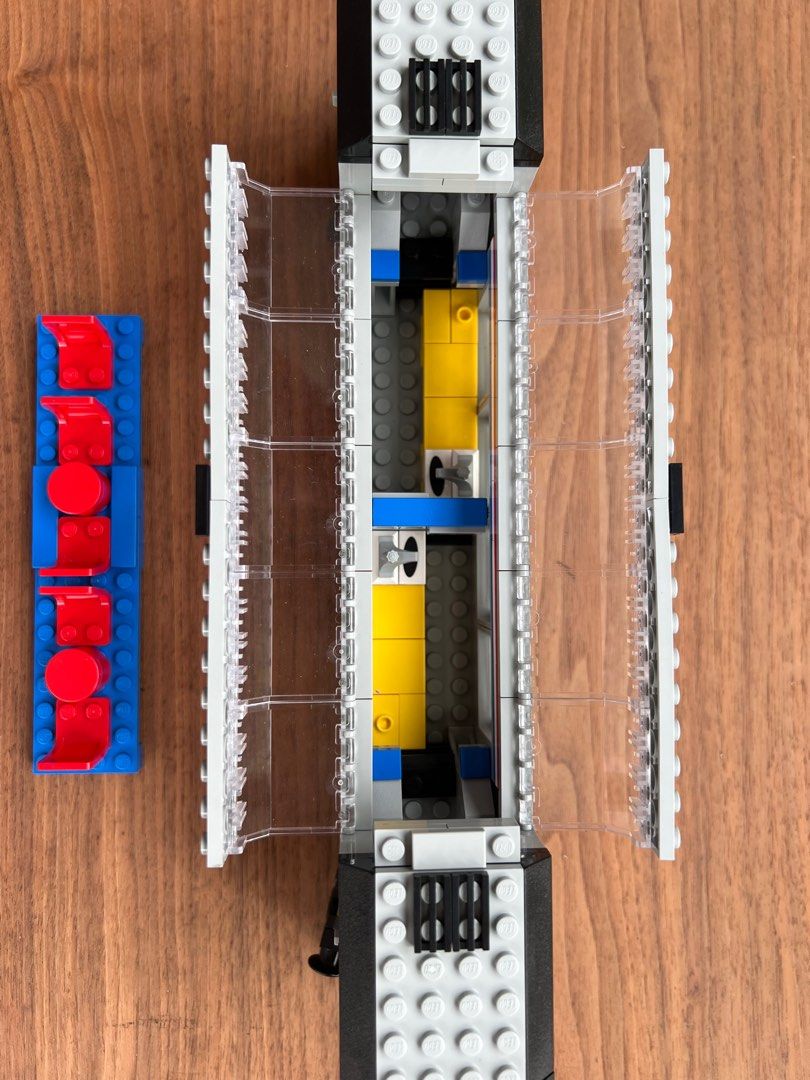 Lego metro liner metroliner 10002 railroad cart, Hobbies & Toys, Toys ...