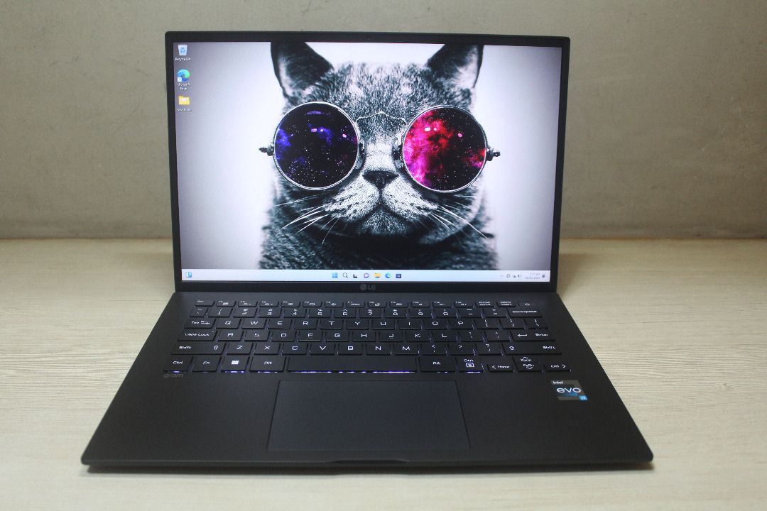 Lg Gram 14 i7 12thgen Ram 16gb ssd 512gb Less than 1 KG Lightweight ...