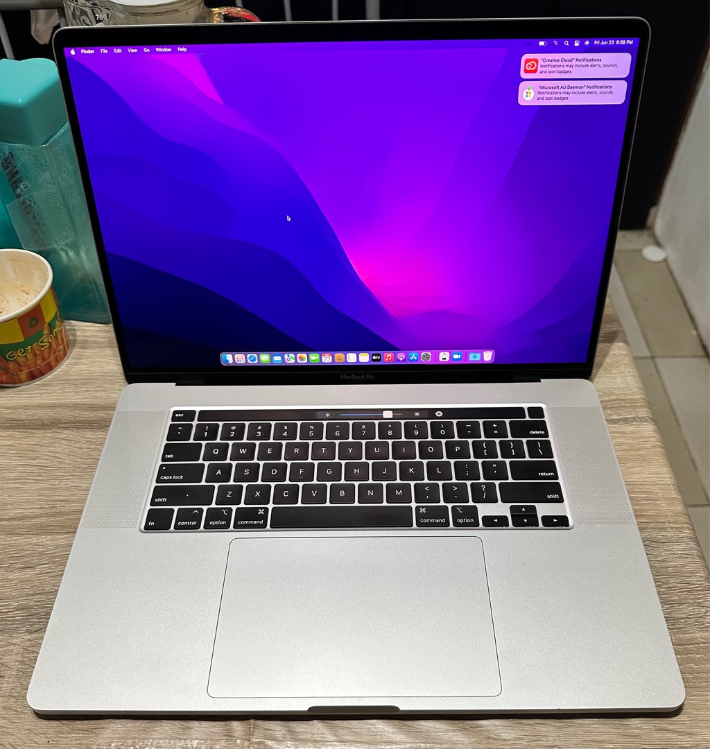 Macbook Pro 2019 16” i7 32GB RAM 500GB on Carousell