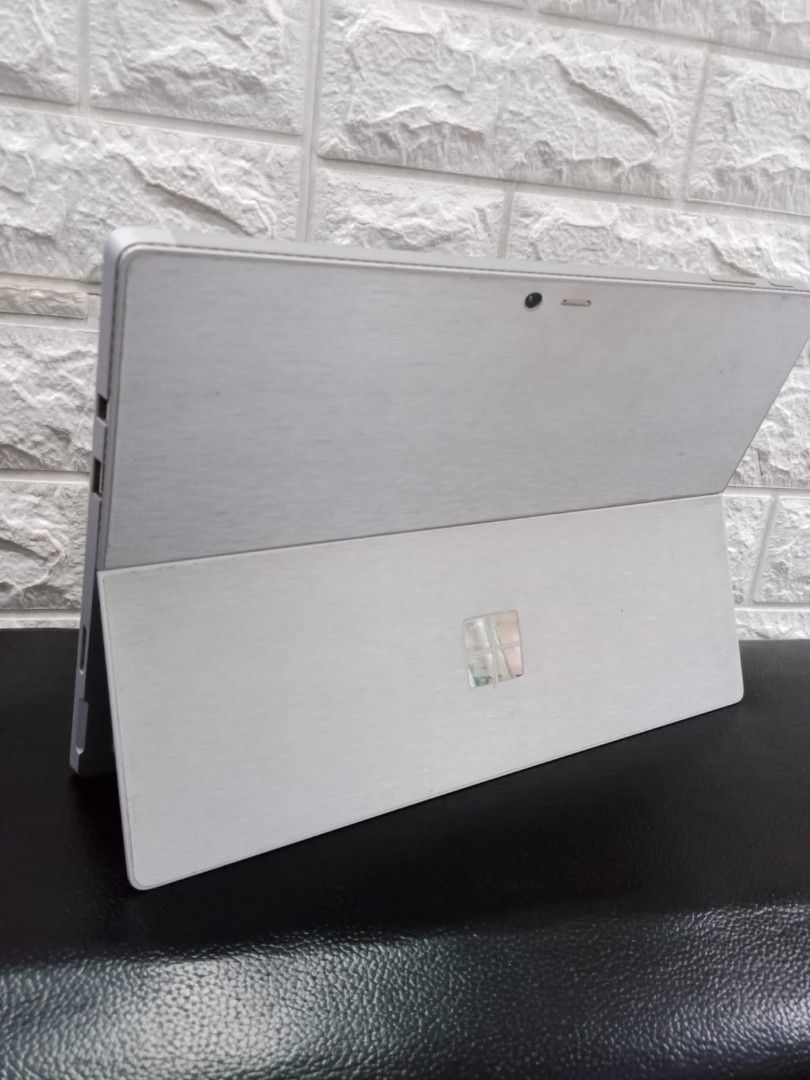 Microsoft Surface Pro Core I Gen Ram Gb Ssd Gb Elektronik Komputer Laptop Di Carousell