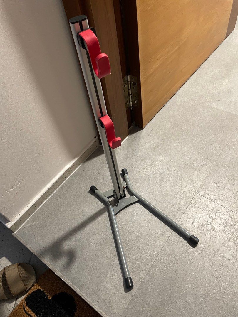 Minoura DS-532-600L Bike Stand, Sports Equipment, Bicycles & Parts, Parts & Accessories on Carousell