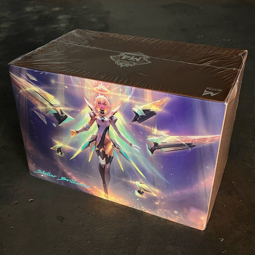 MLBB M4 Beatrix Stellar Brilliance Statue Figurine on Carousell