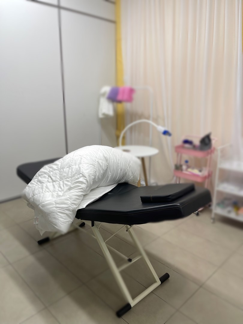 New Meinuo folding beauty bed acupuncture and moxibustion according to ...