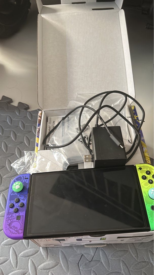 Nintendo Switch OLED Splatoon Edition, Hobbies & Toys, Toys & Games on ...