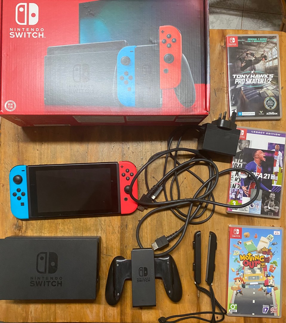 急放‼️Nintendo switch大電版主機 香港行貨 有盒有單(送三隻game), 電子遊戲, 電子遊戲, Nintendo 任天堂 ...