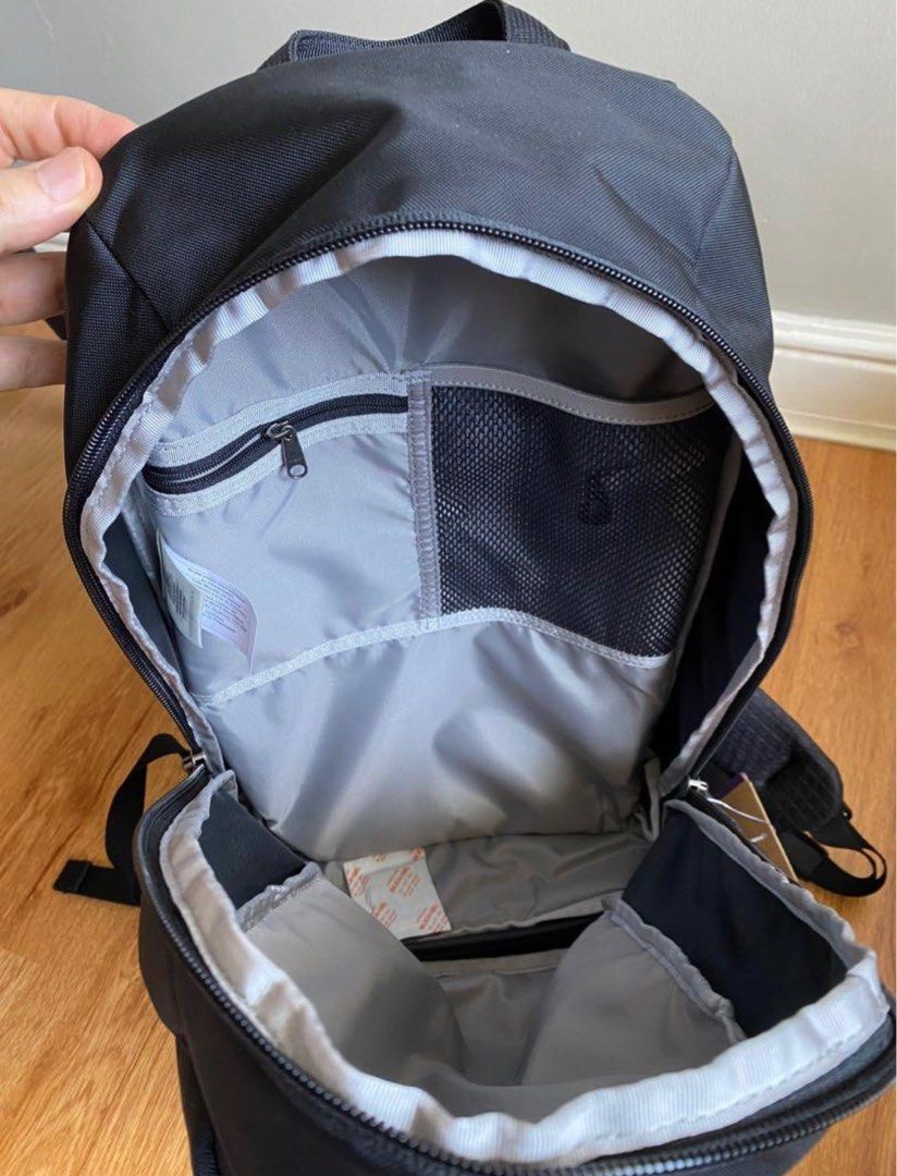Patagonia Atom Backpack, Men's Fashion, Bags, Backpacks on Carousell
