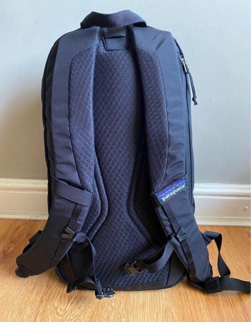 Patagonia Atom Backpack, Men's Fashion, Bags, Backpacks on Carousell