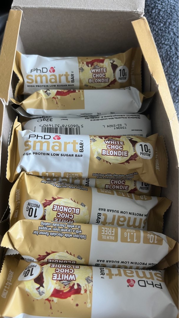 PHD Smart Protein Bar 20 x 32g, Health & Nutrition, Health Supplements ...