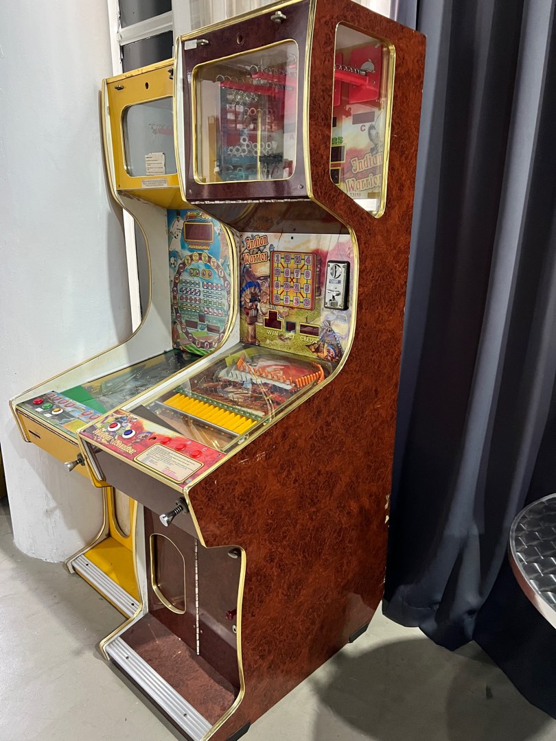 Pinball collector item, Hobbies & Toys, Memorabilia & Collectibles ...