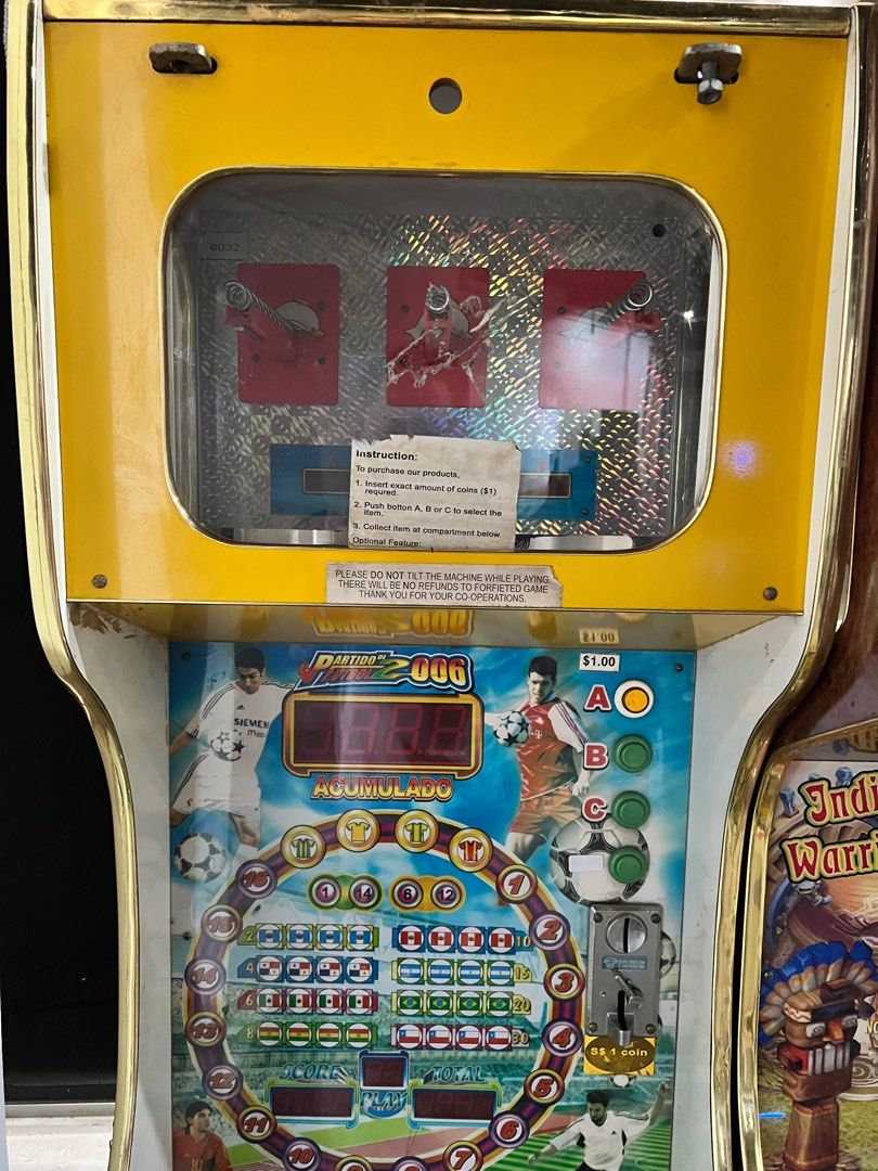 Pinball collector item, Hobbies & Toys, Memorabilia & Collectibles ...
