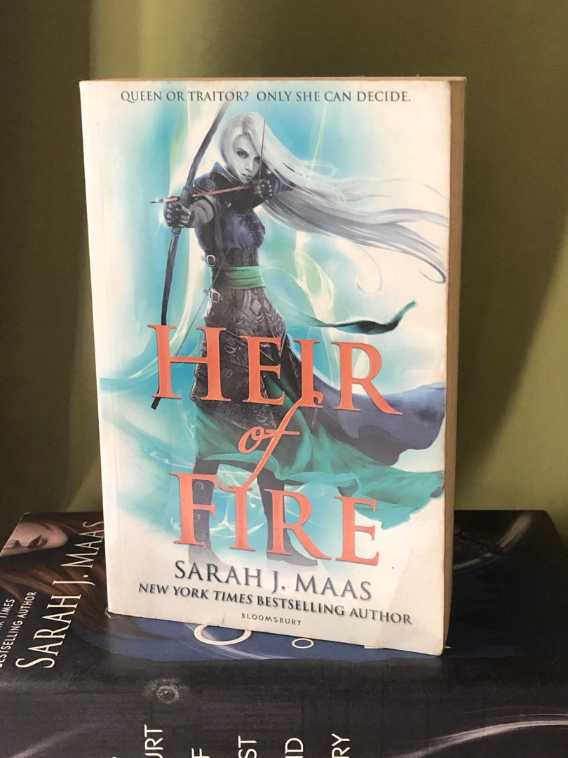 Preloved Heir Of Fire Sarah J Maas Hobbies And Toys Books And Magazines