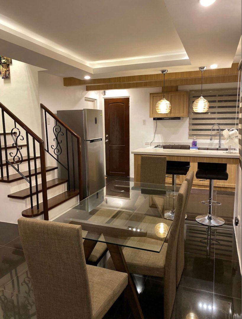 Private Staycation House with outdoor Jacuzzi and Village Pool at ...