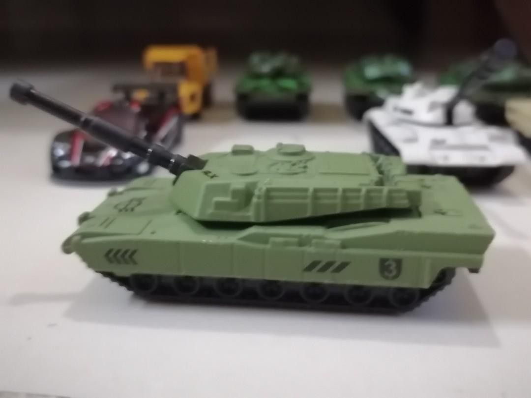 Rong Xing Diecast Military Tank Set American M1A2 Abrams Tank ...