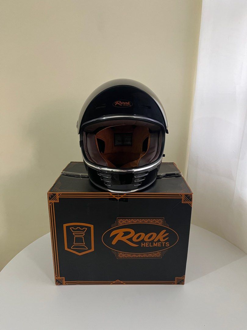 Rook V152 Gloss Black Smoke, Motorbikes, Motorbike Parts & Accessories ...