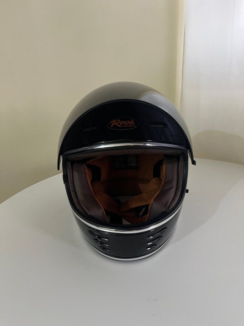 Rook V152 Gloss Black Smoke, Motorbikes, Motorbike Parts & Accessories ...