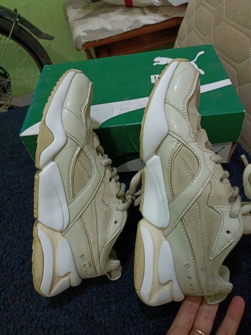 Sepatu puma original, Fesyen Wanita, Sepatu di Carousell