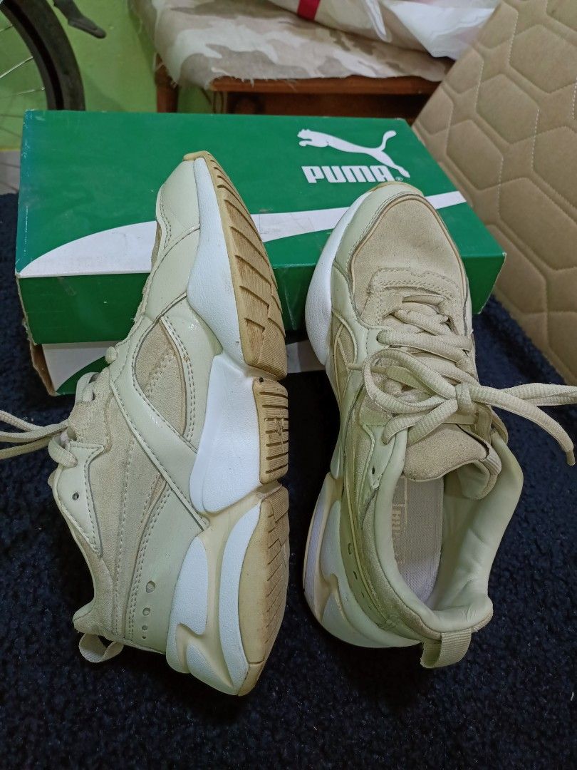 Sepatu puma original, Fesyen Wanita, Sepatu di Carousell