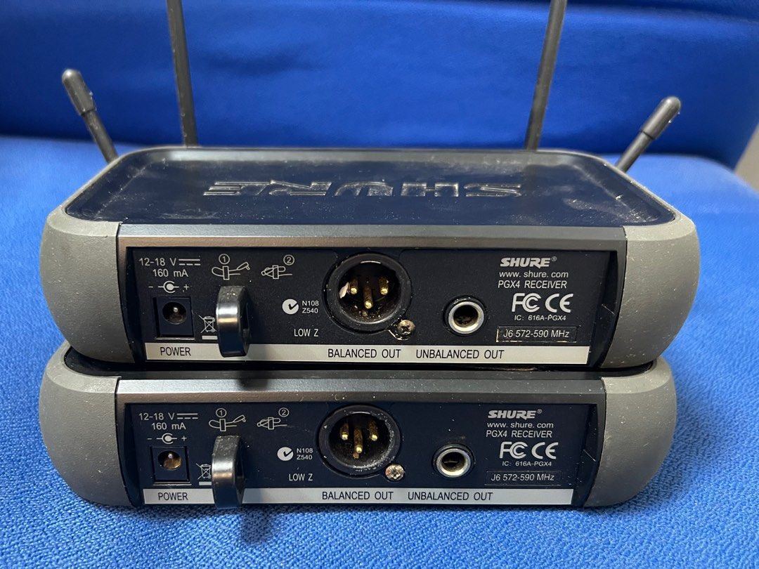 Shure PGX Wireless Microphone, Audio, Microphones on Carousell
